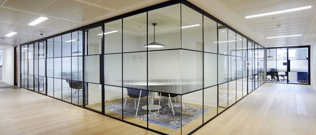 Fluted Glass - Shenzhen Dragon Glass